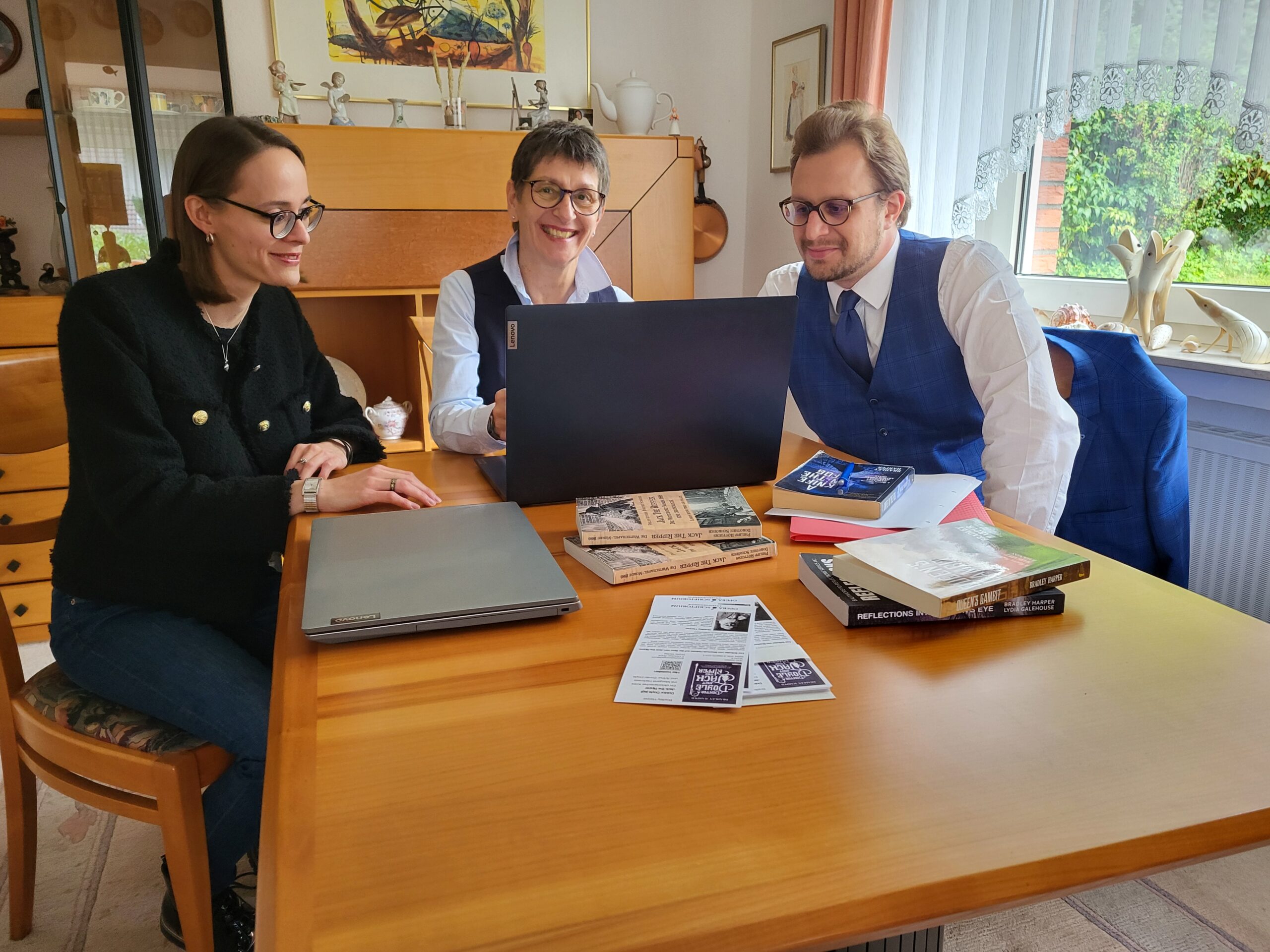 Exposé-Check für Autor*innen - Literaturagentur - opera-scriptorium.com